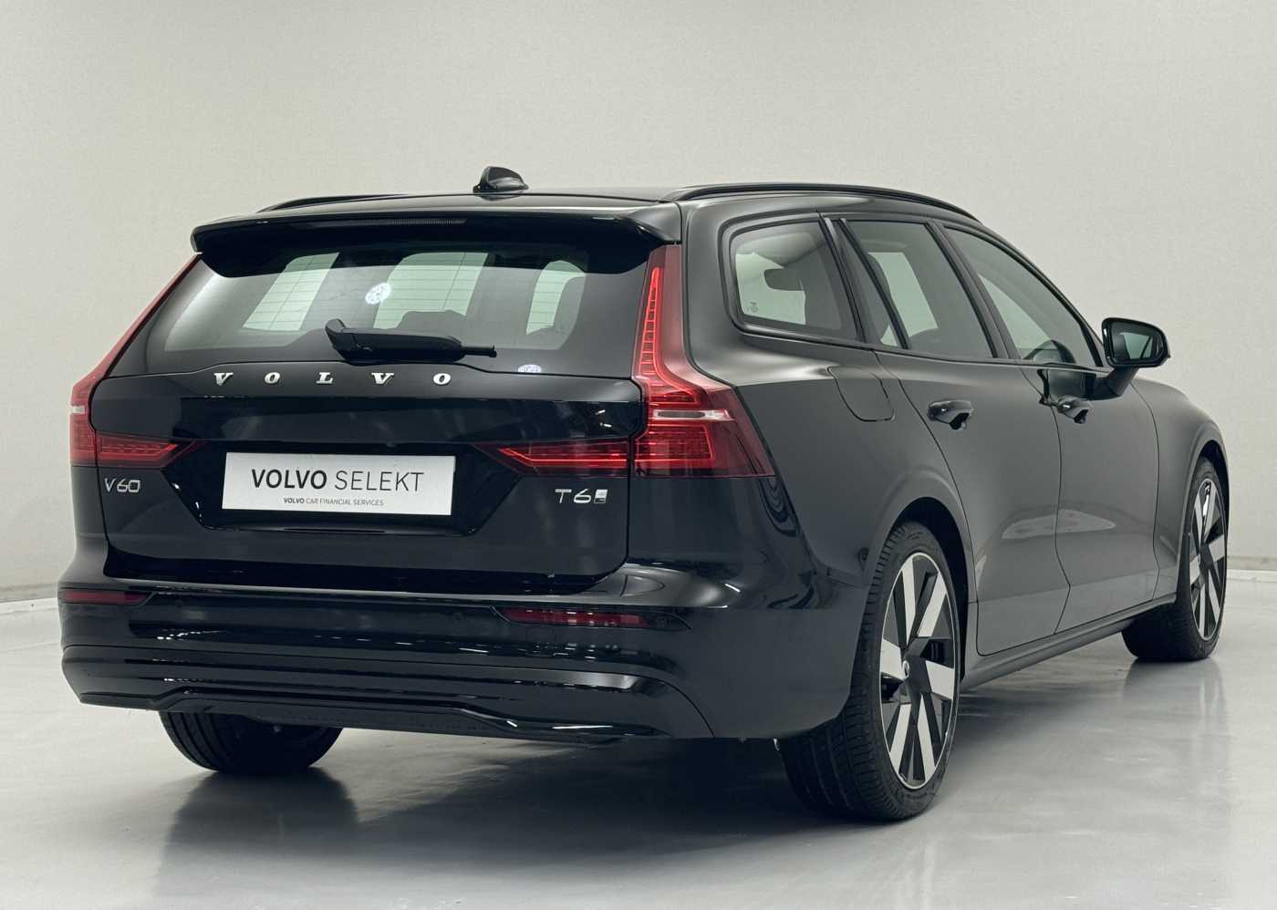 Volvo V60 (Cruise control, Keyless entry, Heated Rear Seats), Used ...