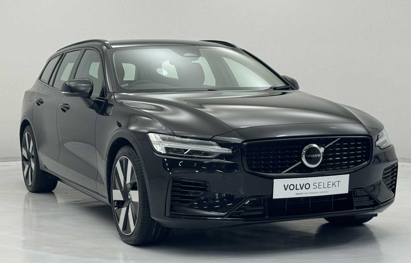 Volvo V60 (Cruise control, Keyless entry, Heated Rear Seats), Used ...